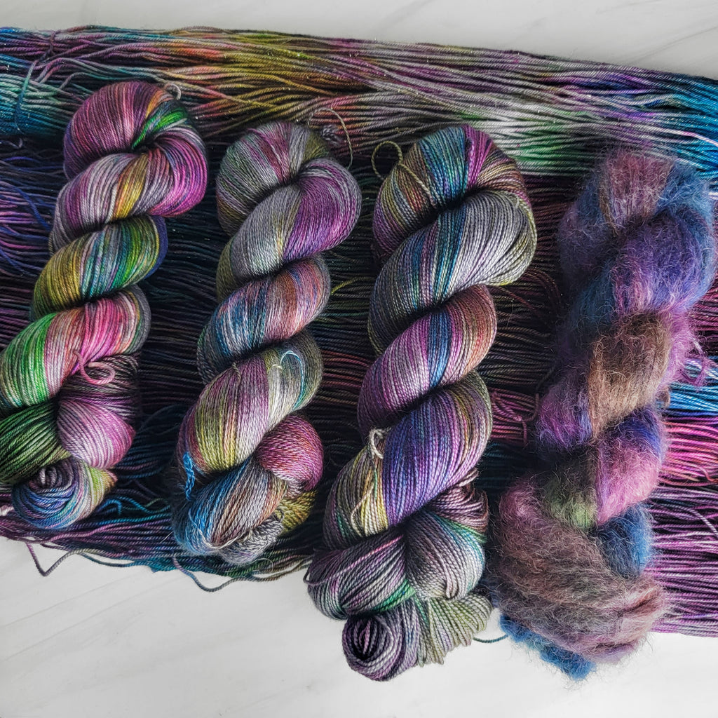 Oil Slick - Hand dyed variegated yarn - grey rainbow | Blue Barn Fiber